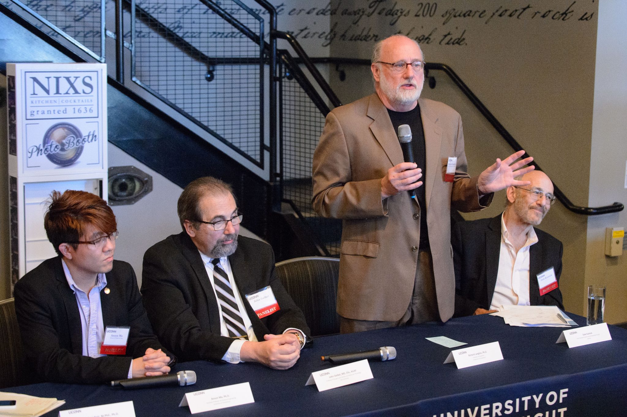 Professor Richard Langlois Appointment and Teaching at the University ...